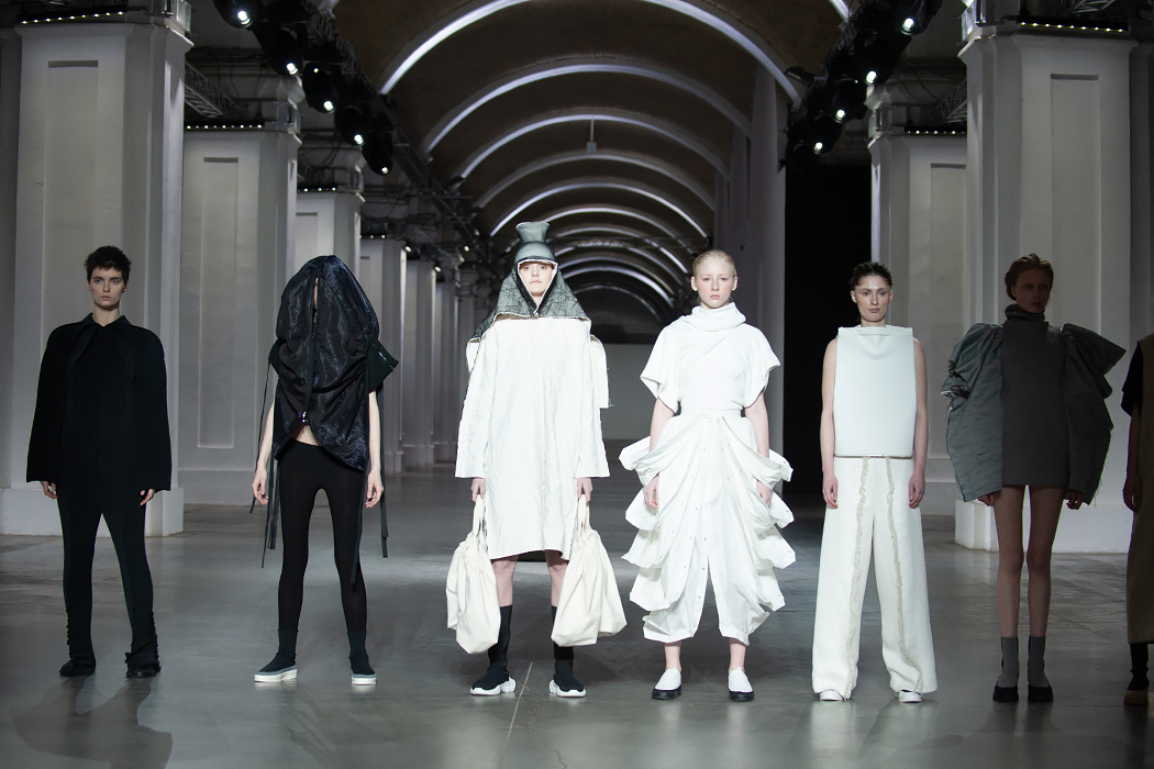 Metamorphosis: A Look at DZHUS – E D G E